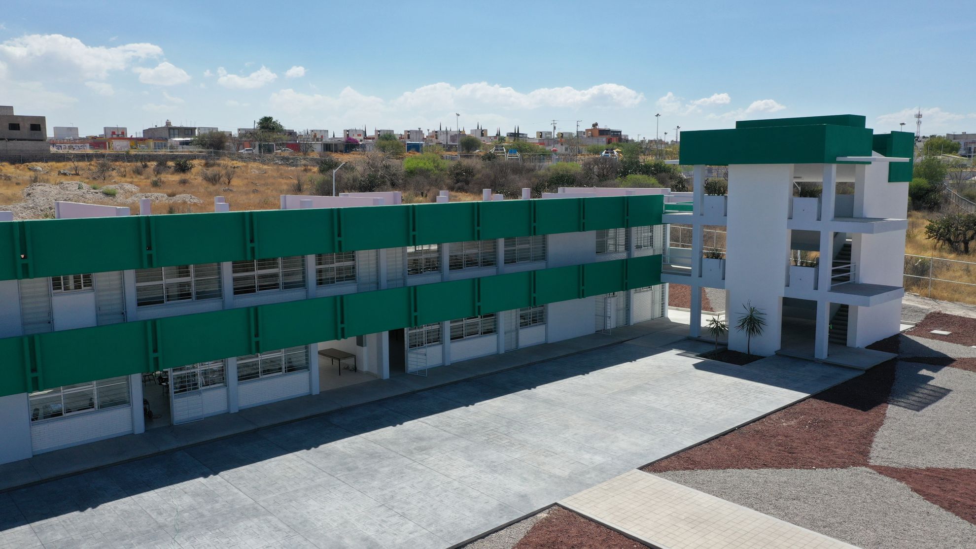 Entrega Francisco Domínguez Primera Etapa de las Instalaciones del ...