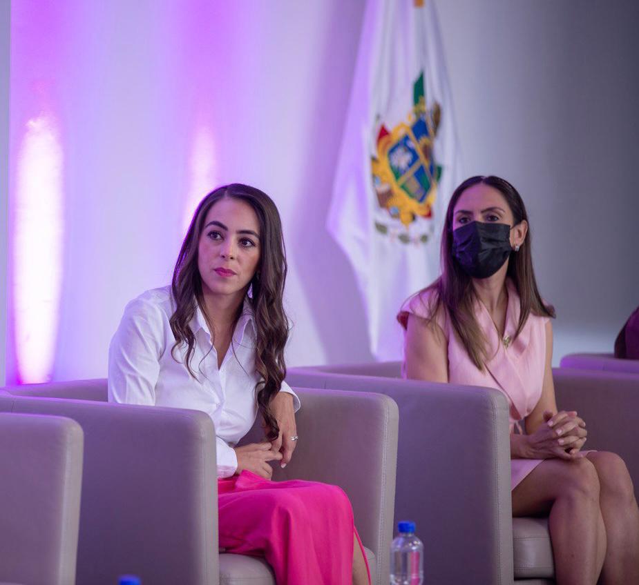 Laura Dorantes y Selene Salazar Presentan Ley Victoria - El Queretano